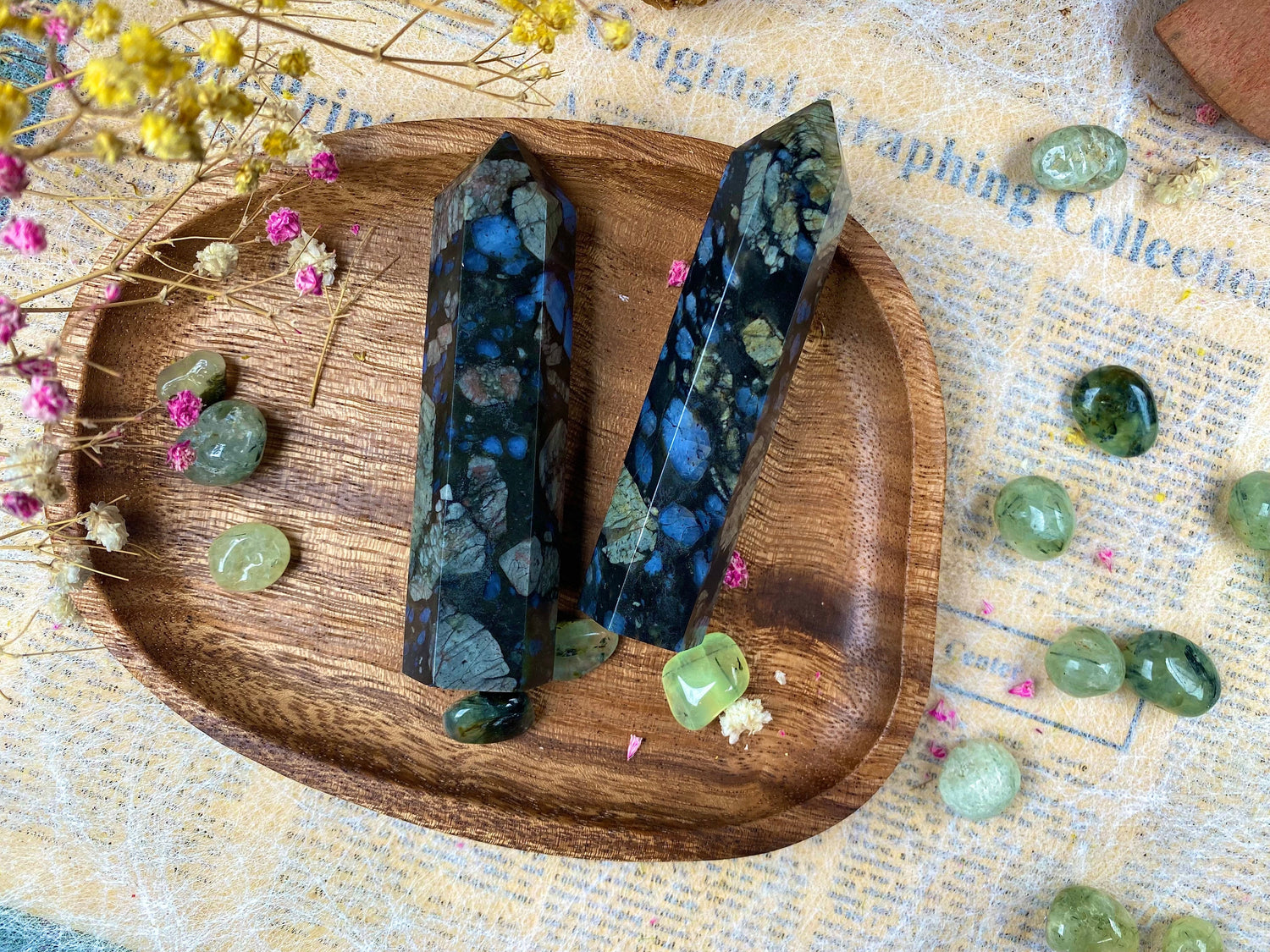 Blue Que Sera Tower Meditation Tool Energy Cleansing Crystal Point Aur